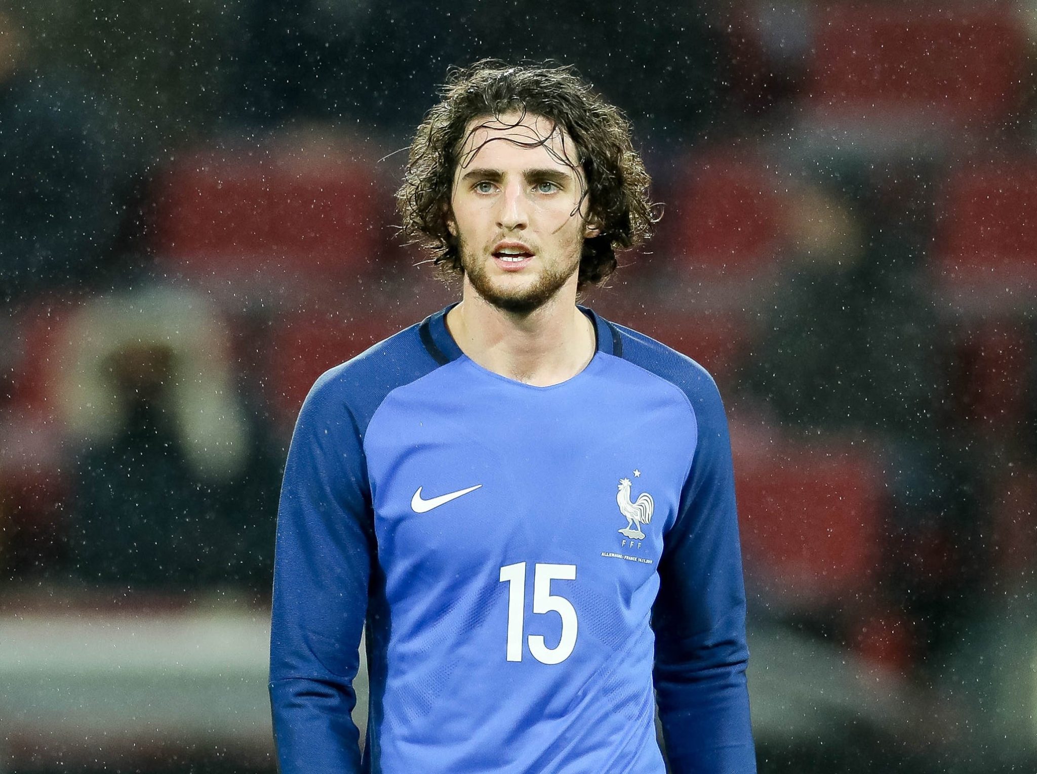 Adrien Rabiot Là Ai? Sự Nghiệp Bóng Đá Của Nam Cầu Thủ Người Pháp